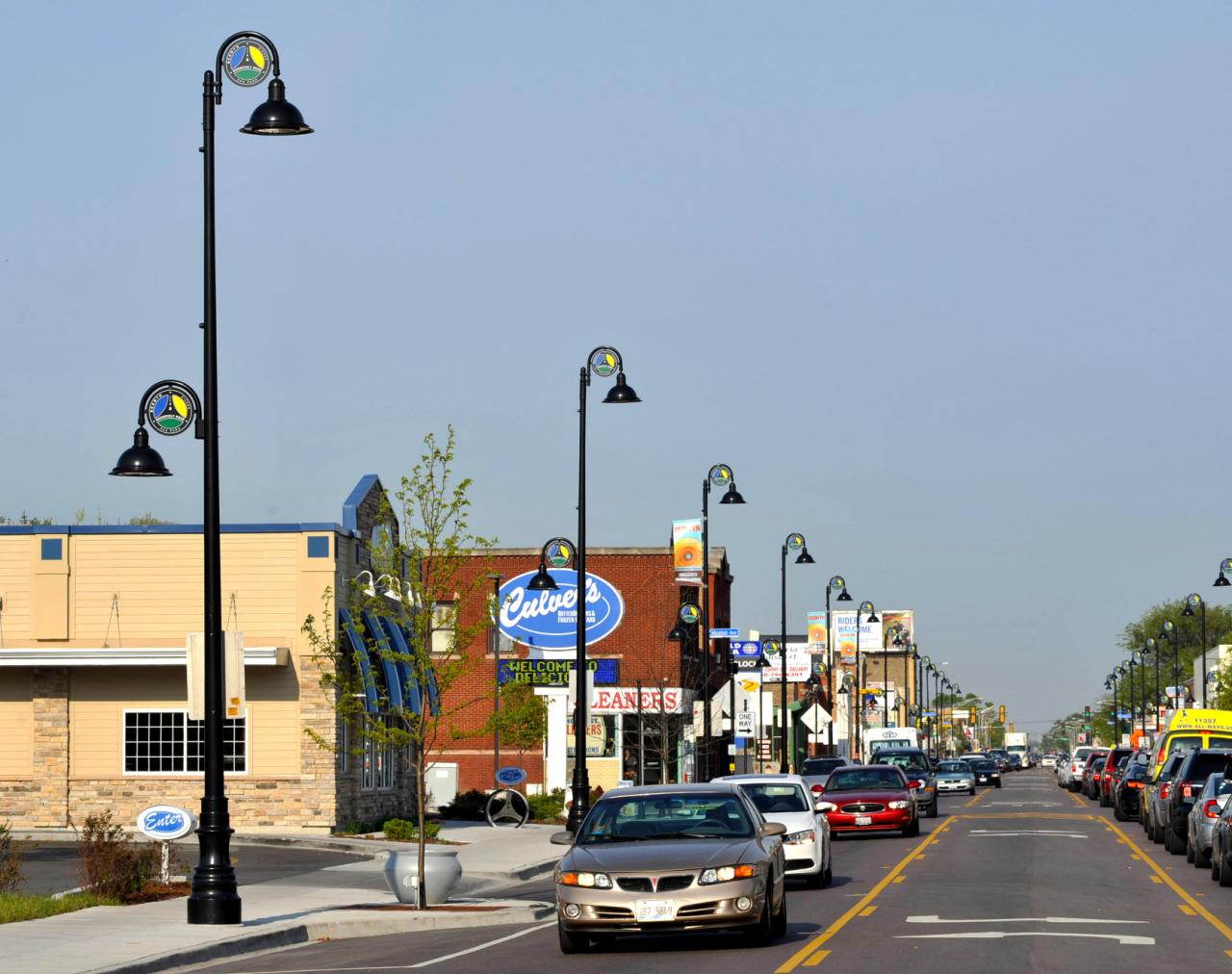 Roosevelt Road - Projects - Sternberg