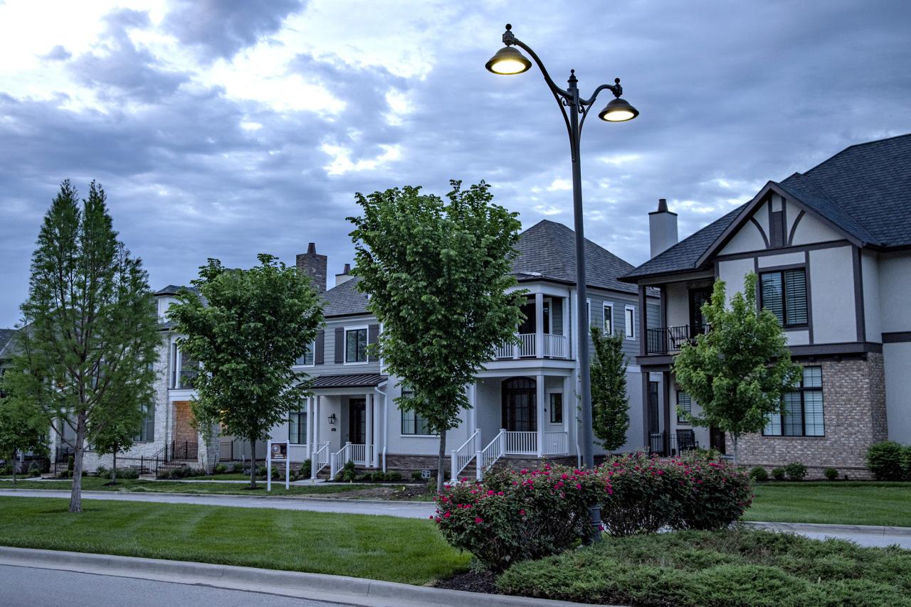 Meadowbrook Park - Projects - Sternberg