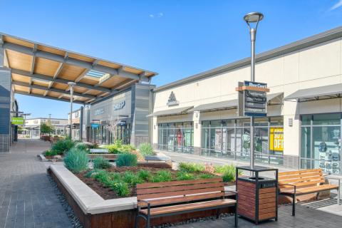 Denver Premium Outlets - Projects - Sternberg